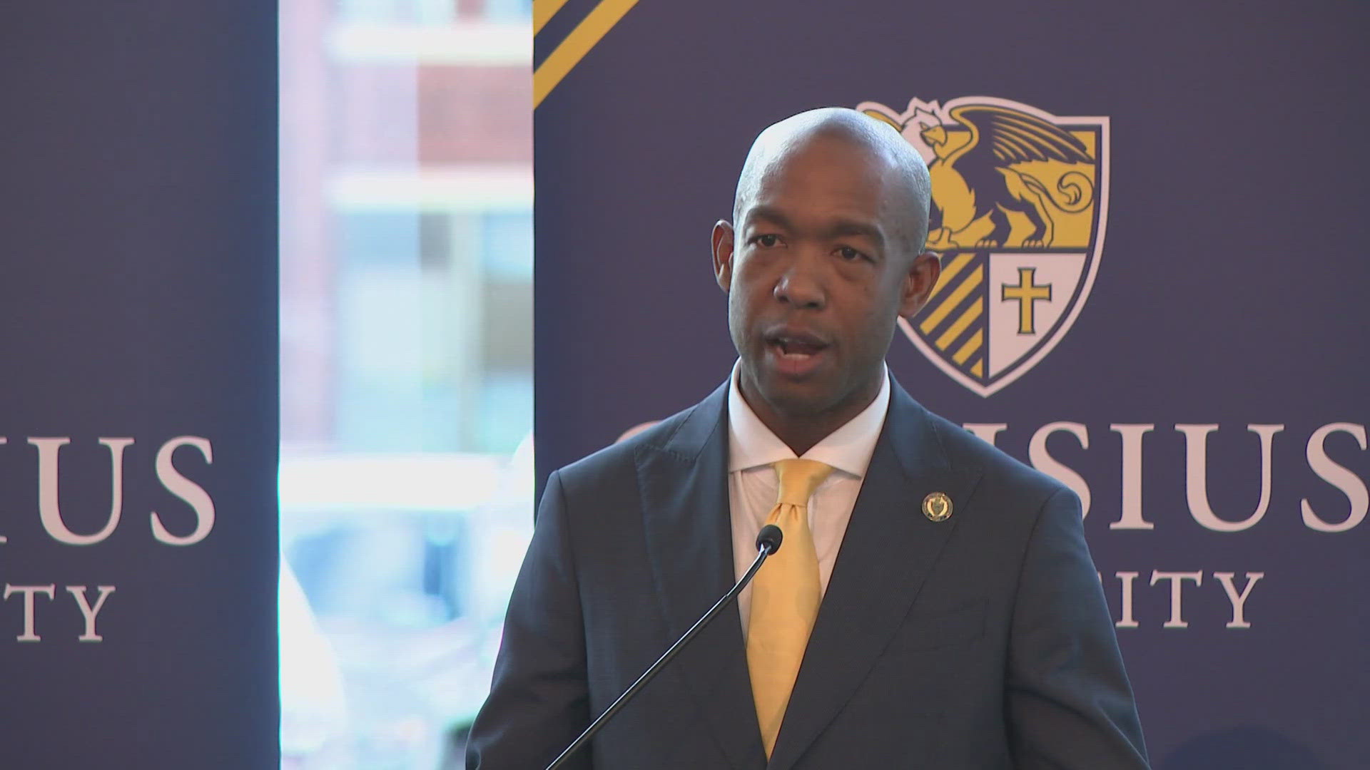 Steve Stoute is taking a leave of absence at Canisius University | wgrz.com