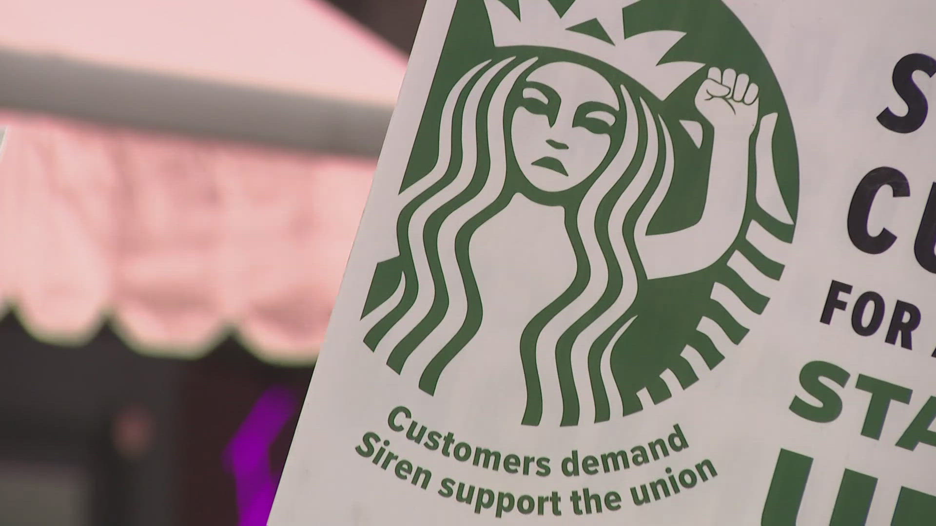 Starbucks workers rally in Buffalo for fair contract demands | wgrz.com
