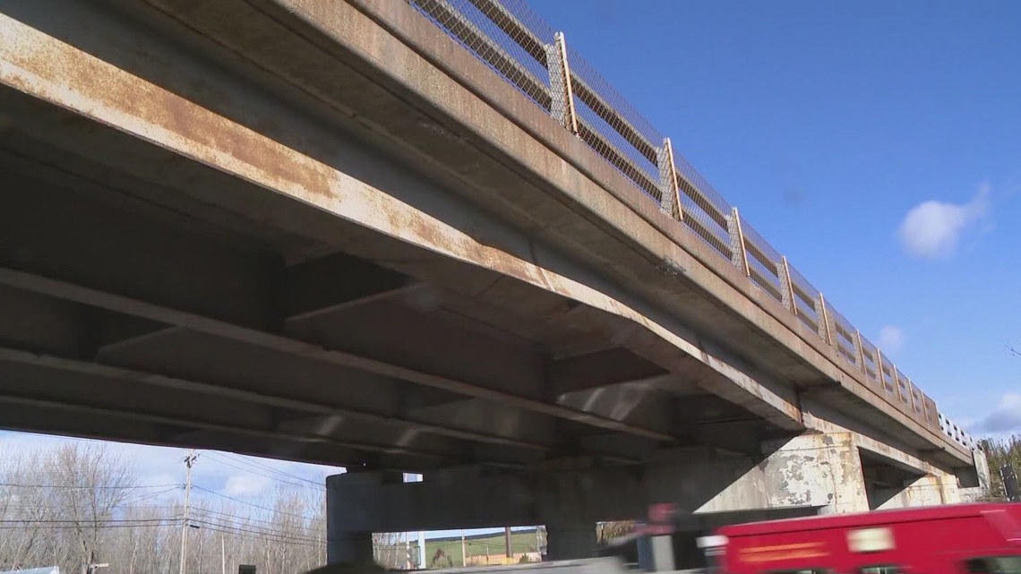 Crews making progress on 1-190 bridge repairs | wgrz.com