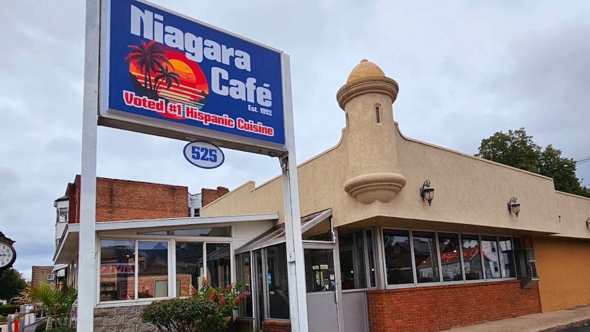 Three generations strong, Niagara Café built loyal following one ...