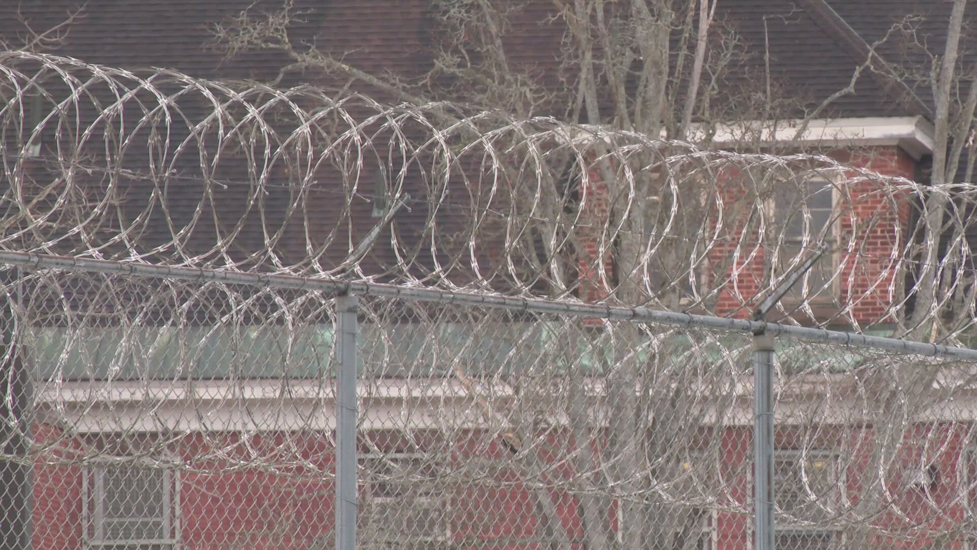 National Guard member charged with contraband smuggling | wgrz.com