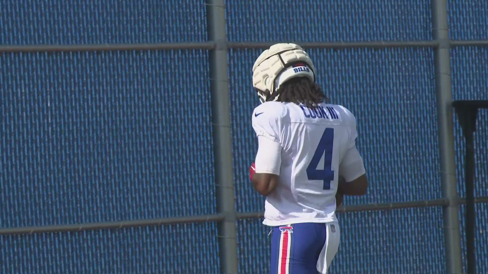 DeWayne Carter suffers season-ending injury, report says | wgrz.com