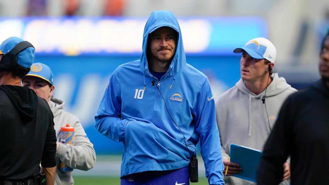 Los Angeles Chargers QB Justin Herbert Hand Injury | wgrz.com