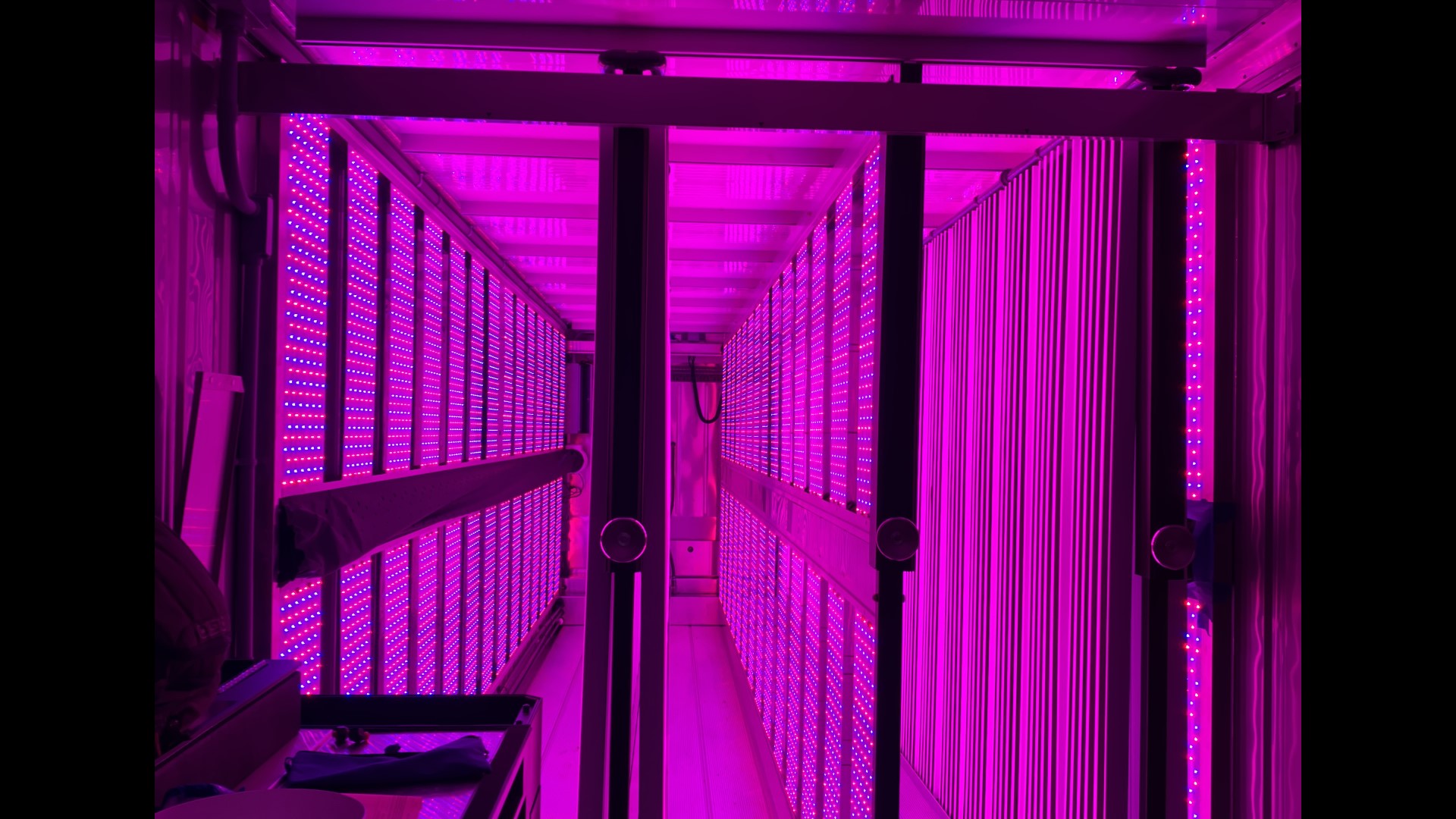 Shipping containers will help grow produce in East Buffalo | wgrz.com
