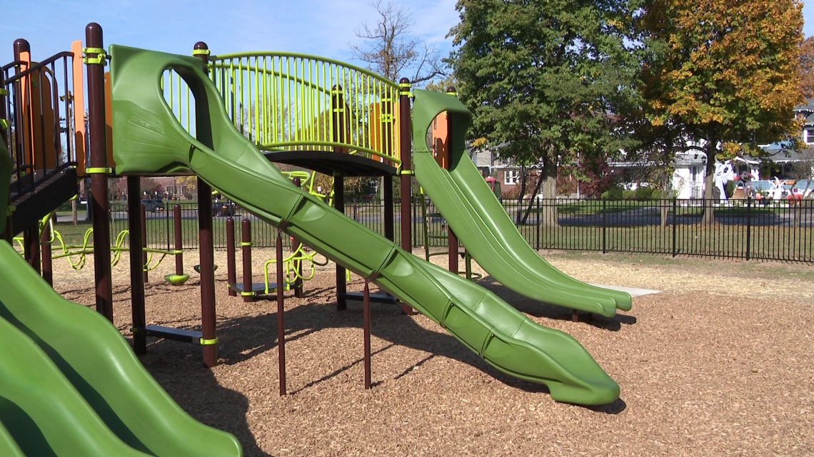Delaware Park unveils new playground | wgrz.com