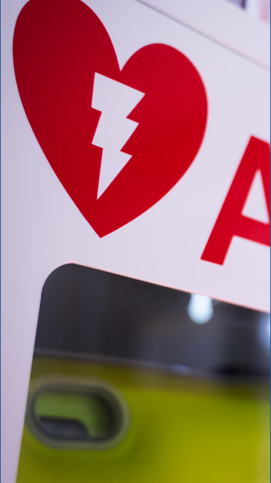 Hochul signs Desha's Law for cardiac emergency preparedness in NY ...