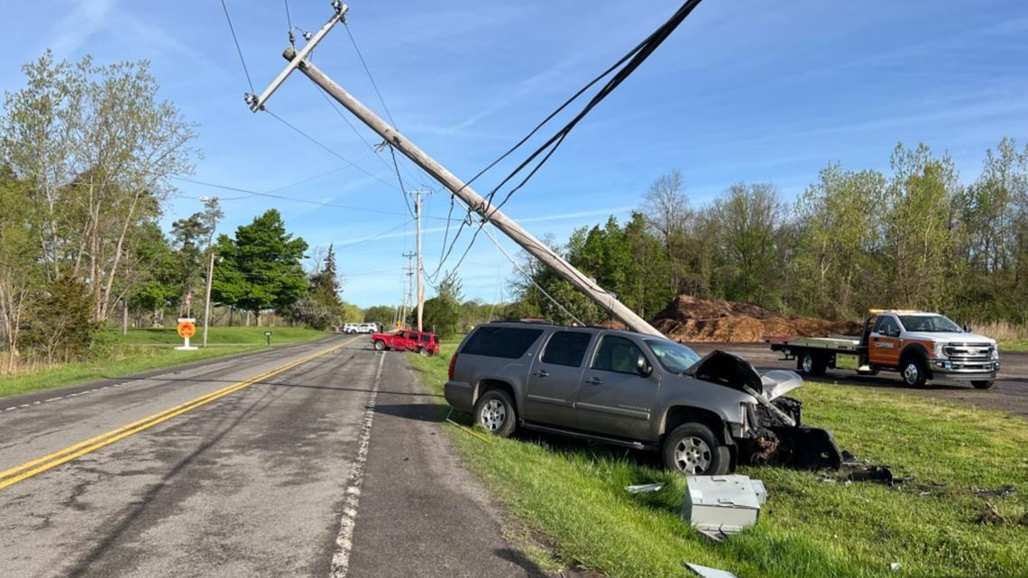 Utility pole knocked over by stolen car in Niagara County | wgrz.com