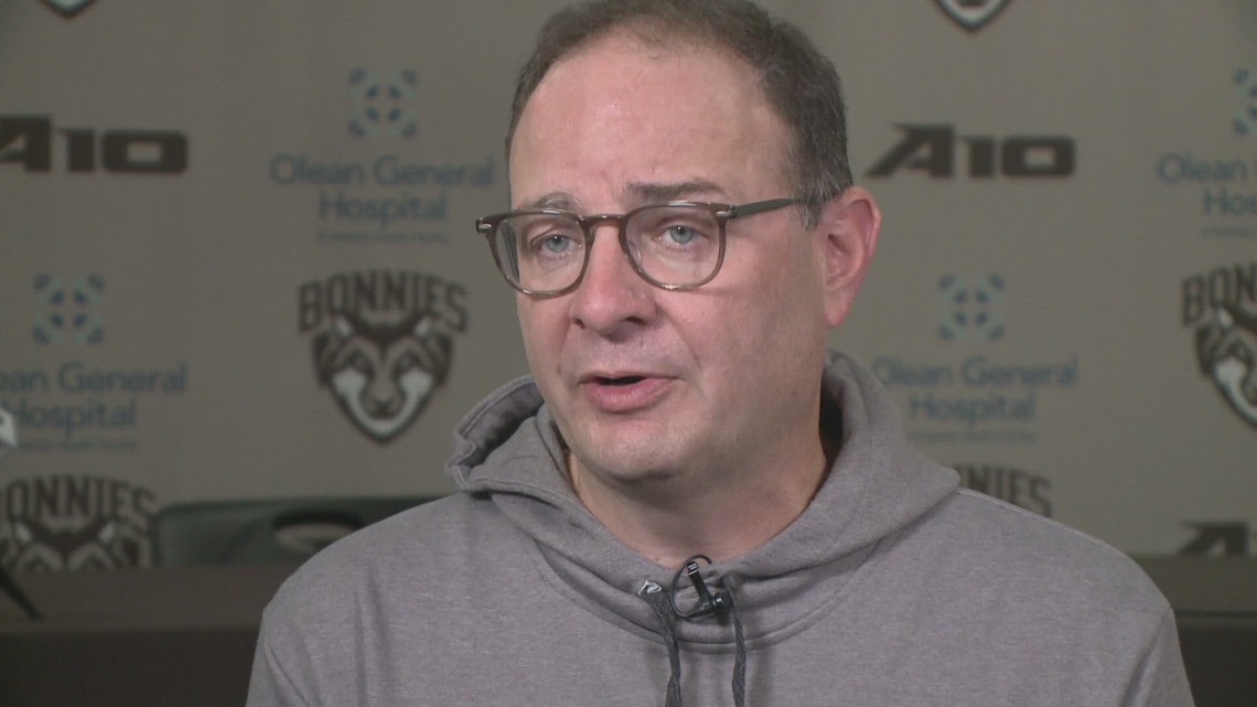Wojnarowski named to National Sports Media Hall of Fame | wgrz.com