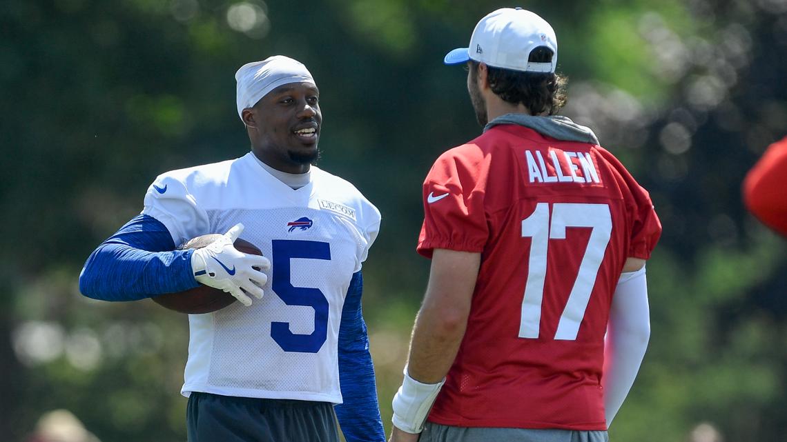 Bills Take 2: Rapp's interceptions, WRs Palmer and Moore highlight Day 3 of training camp | wgrz.com