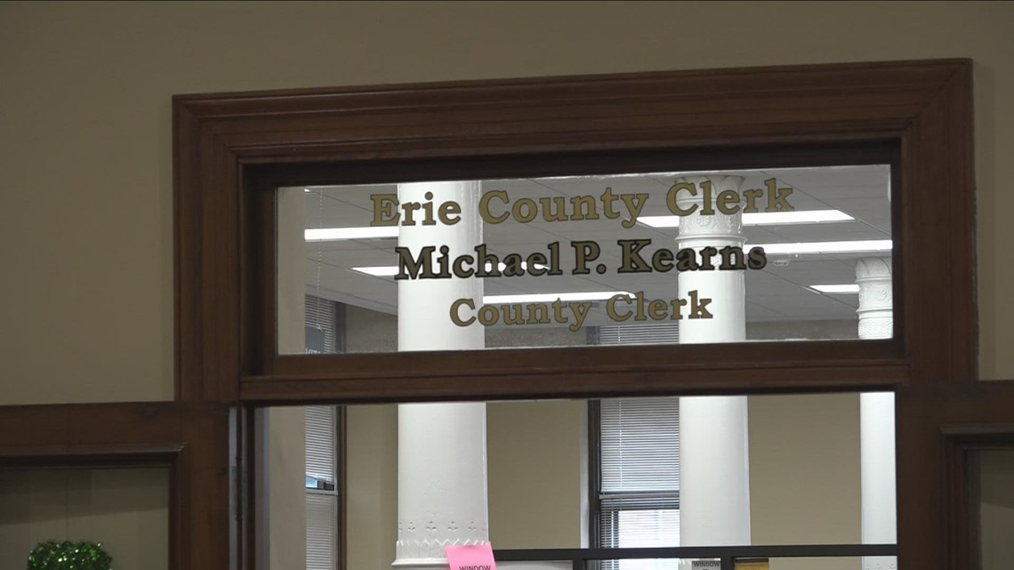 Former employee facing charges for allegedly stealing from Erie County Clerk's Office | wgrz.com