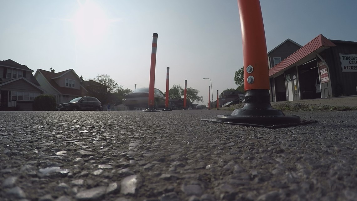 Temporary bump-outs installed on Abbott Road | wgrz.com