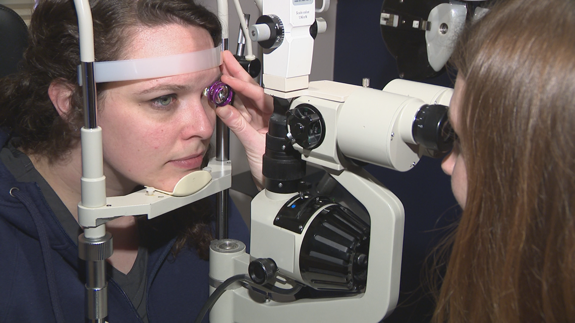 VERIFY: Are digital devices causing a myopia epidemic? | wgrz.com