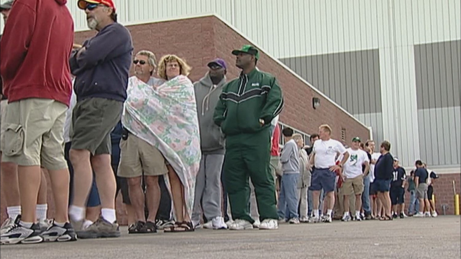 News 2 You: Trayvon Martin, standing in line for Bills' tickets, and ...