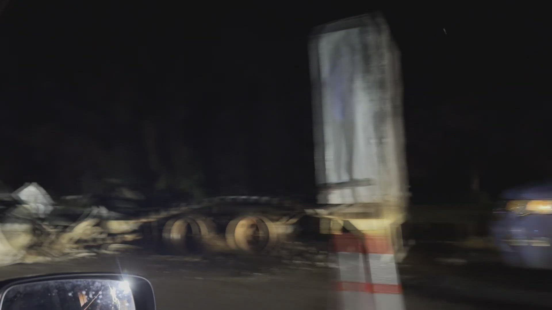 Tractor-trailer fire cleared after snarling traffic on the westbound thruway | wgrz.com