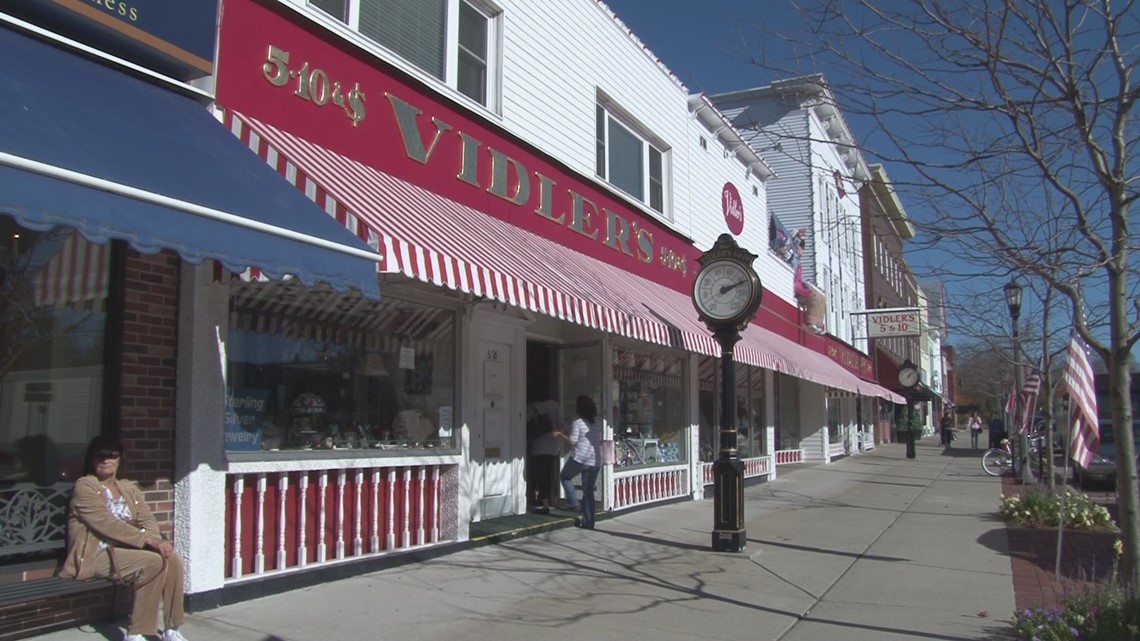 Vidler's receives Family-Owned Small Business of the Year award | wgrz.com