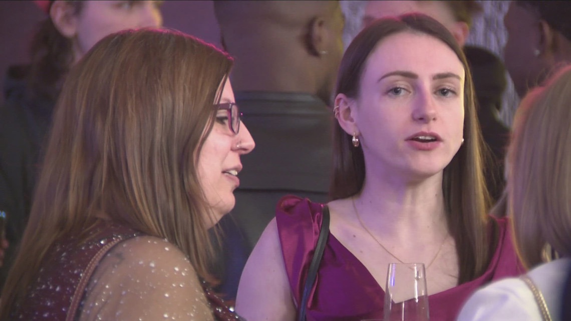 Friendship Foundation hosts Mental Health fashion show | wgrz.com