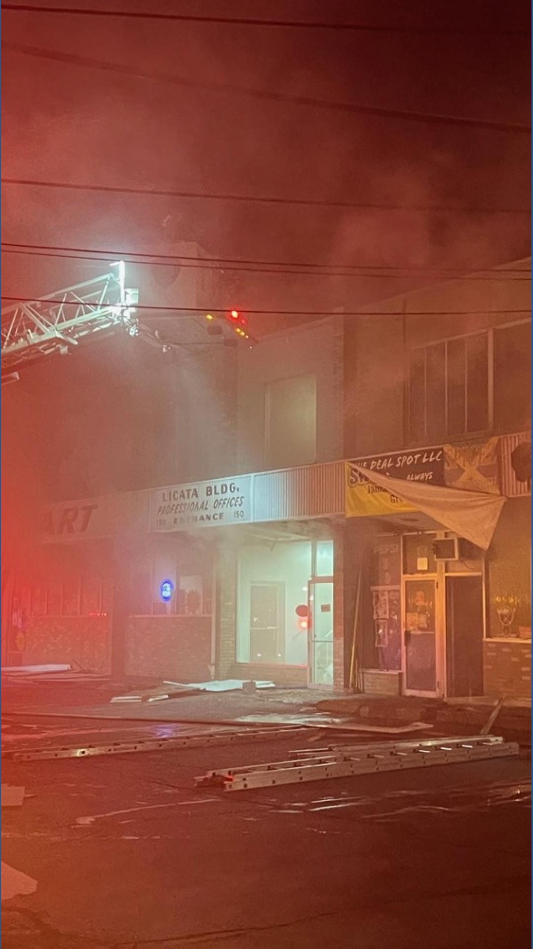 Lockport fire affects up to 10 businesses | wgrz.com