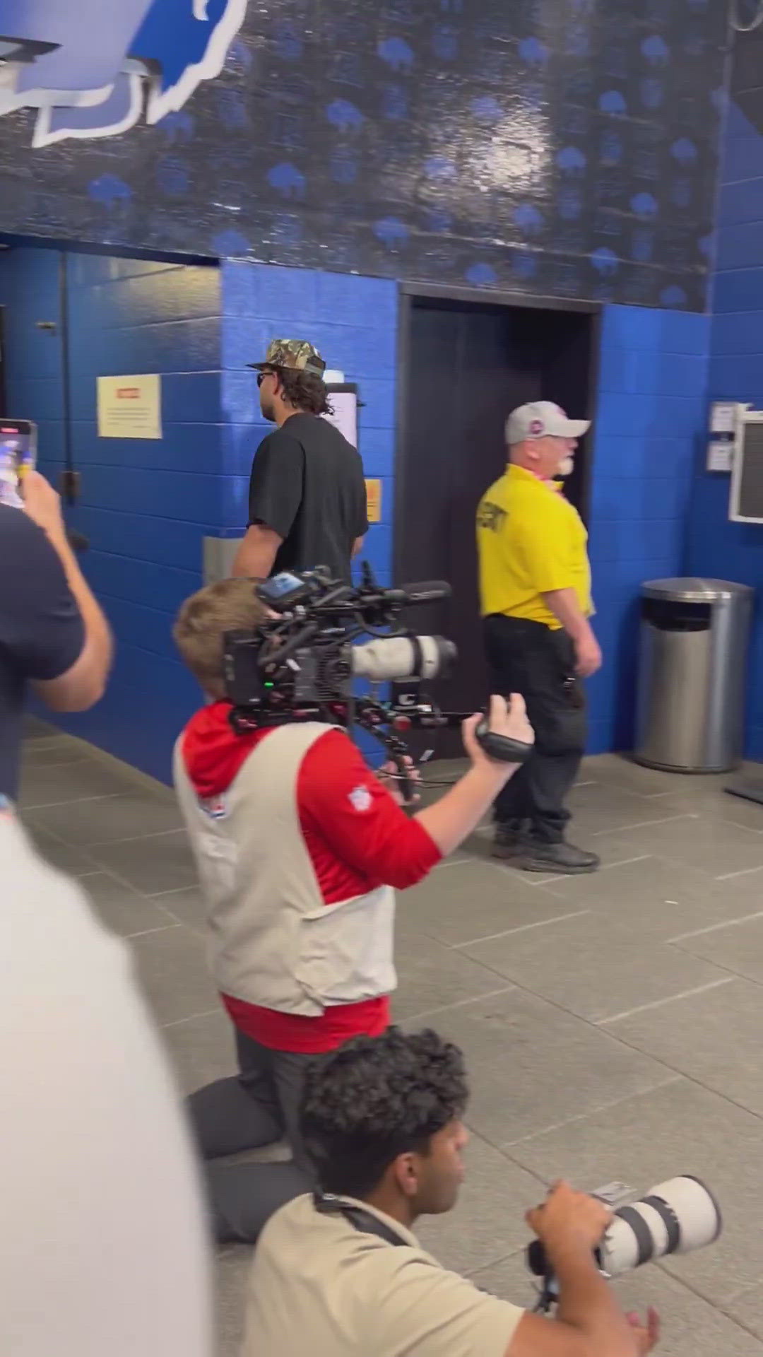 Bills pregame: Linebacker Matt Milano arrives at Highmark Stadium ...