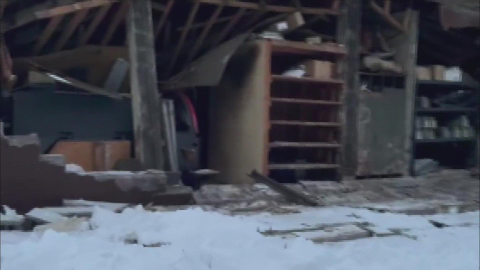 Heavy snow caused the roof of a bowling ally to collapse in the Hamburg ...