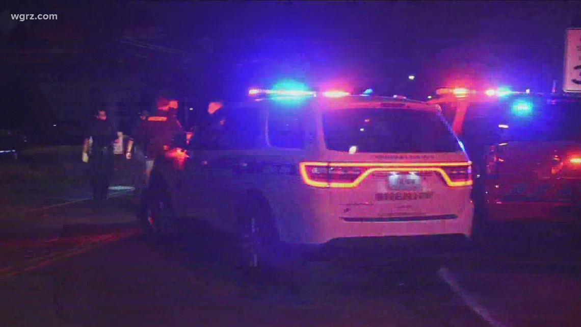 Niagara County Sheriffs Office 1 Girl Dies After Being Hit By Car In