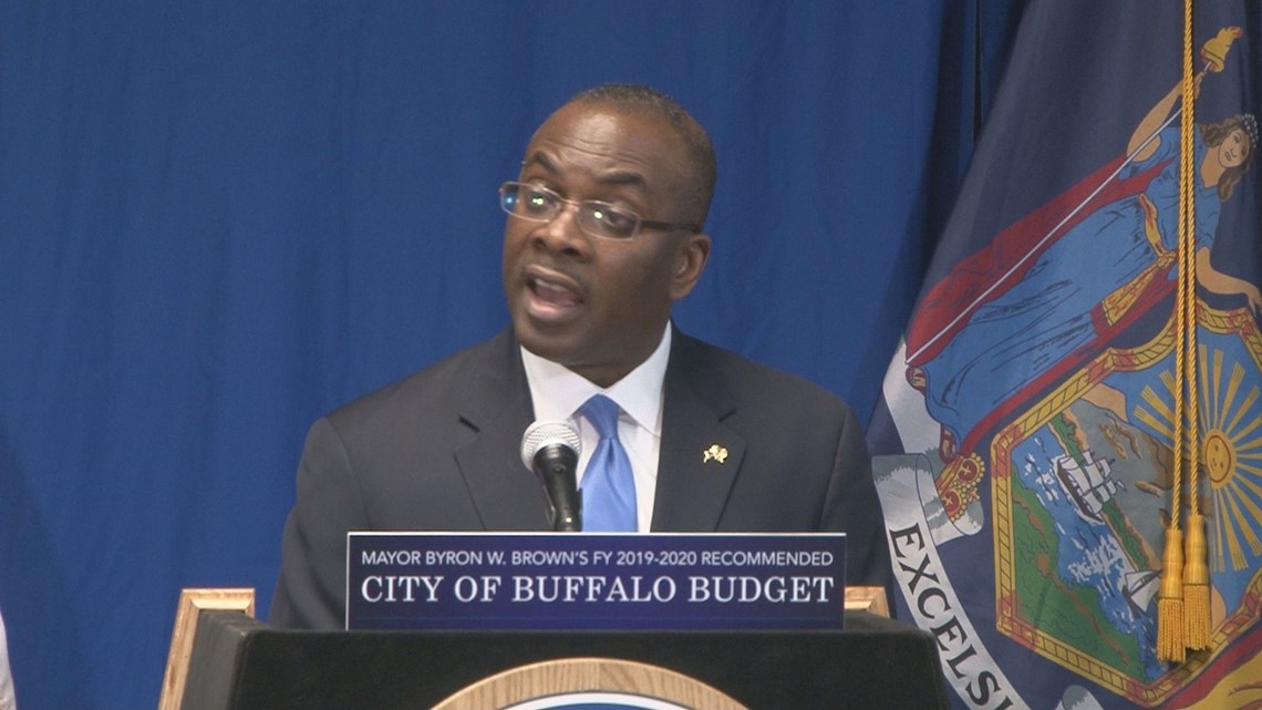 Mayor Brown unveils proposed budget | wgrz.com