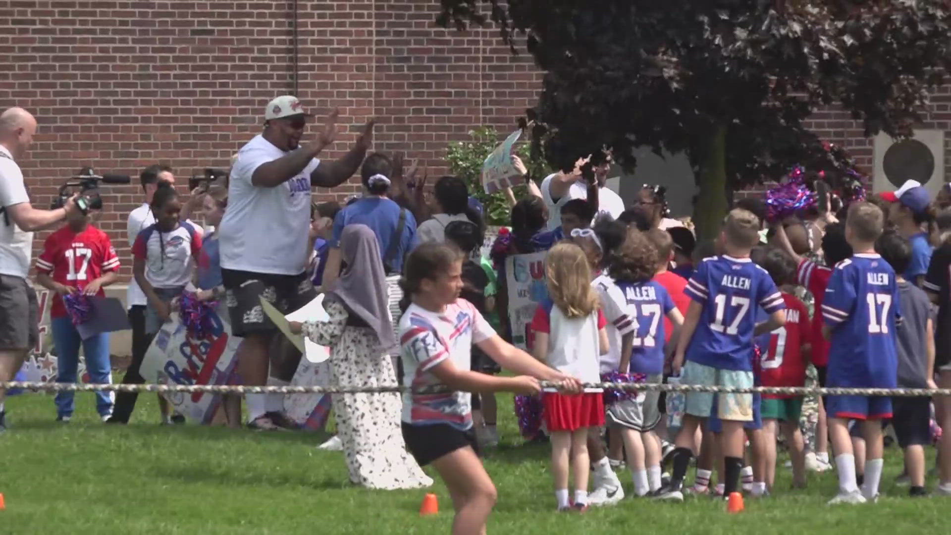 Buffalo Bills Community Takeover Day | wgrz.com