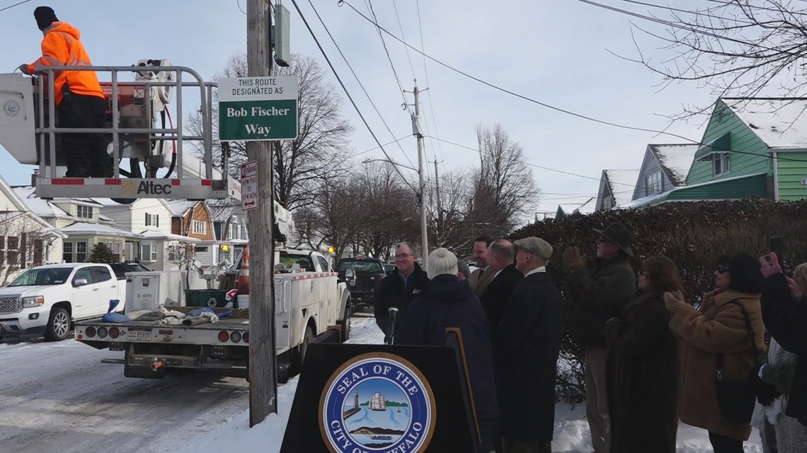 Bob Fischer Way unveiled in South Buffalo | wgrz.com