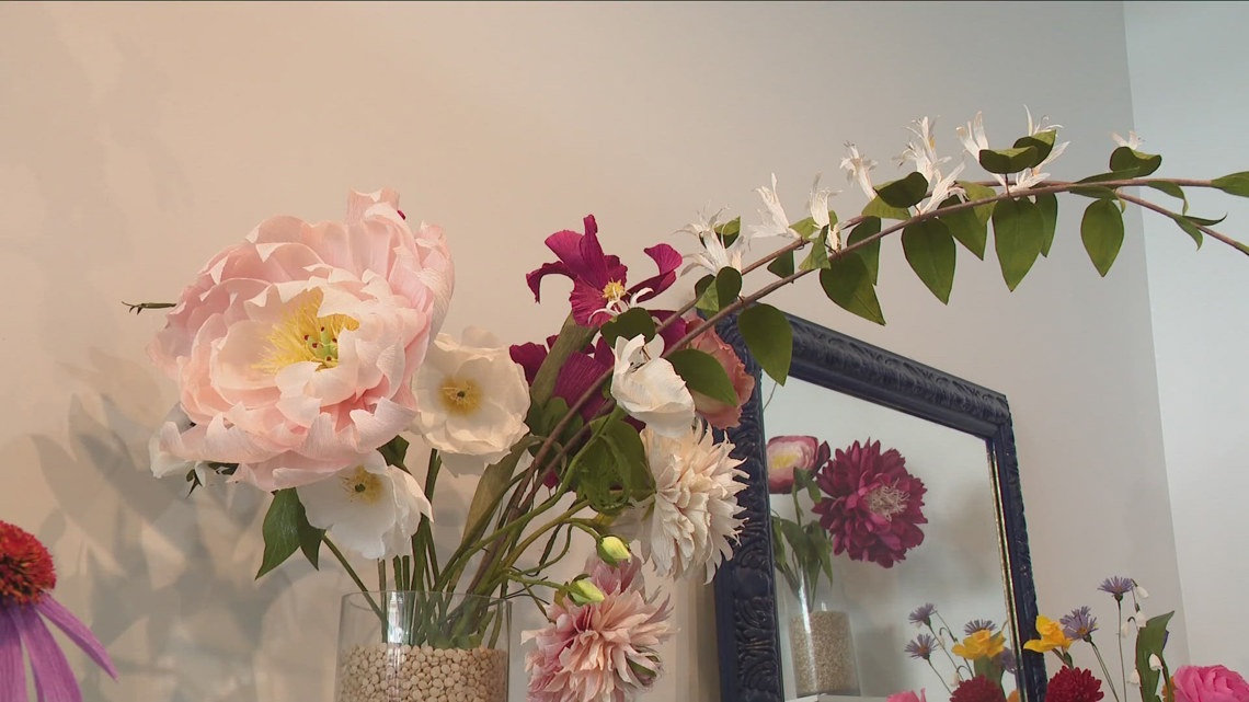Papercraft Miracles wins pitch competition | wgrz.com