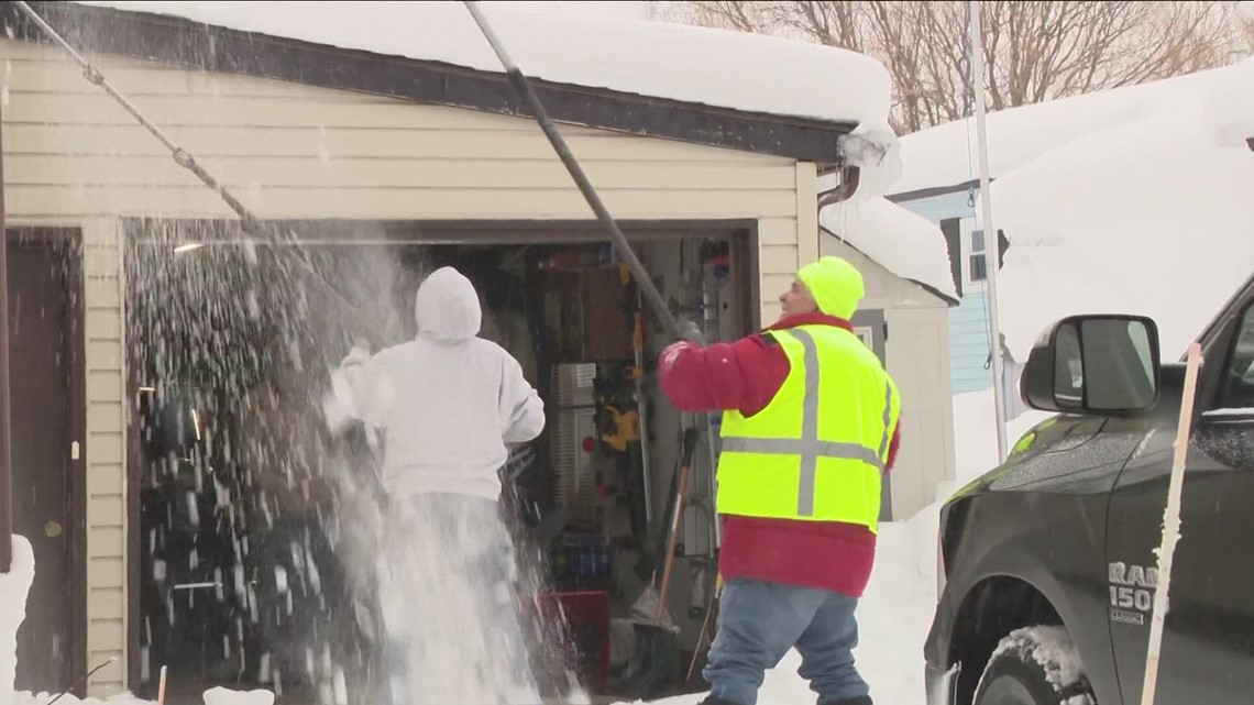 Snow cleanup underway from neighbors and 8 Days of Hope | wgrz.com