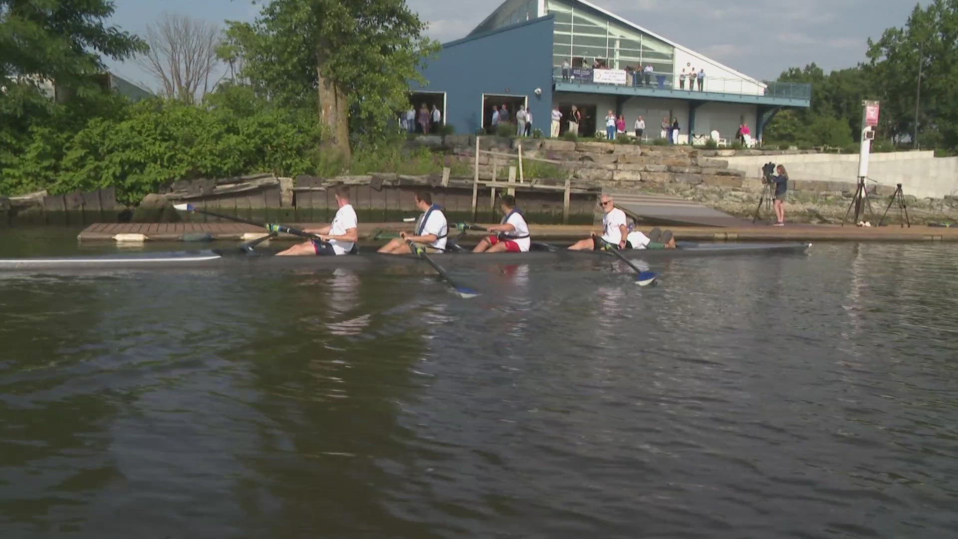 Adaptive rowing on the Buffalo waterfront | wgrz.com