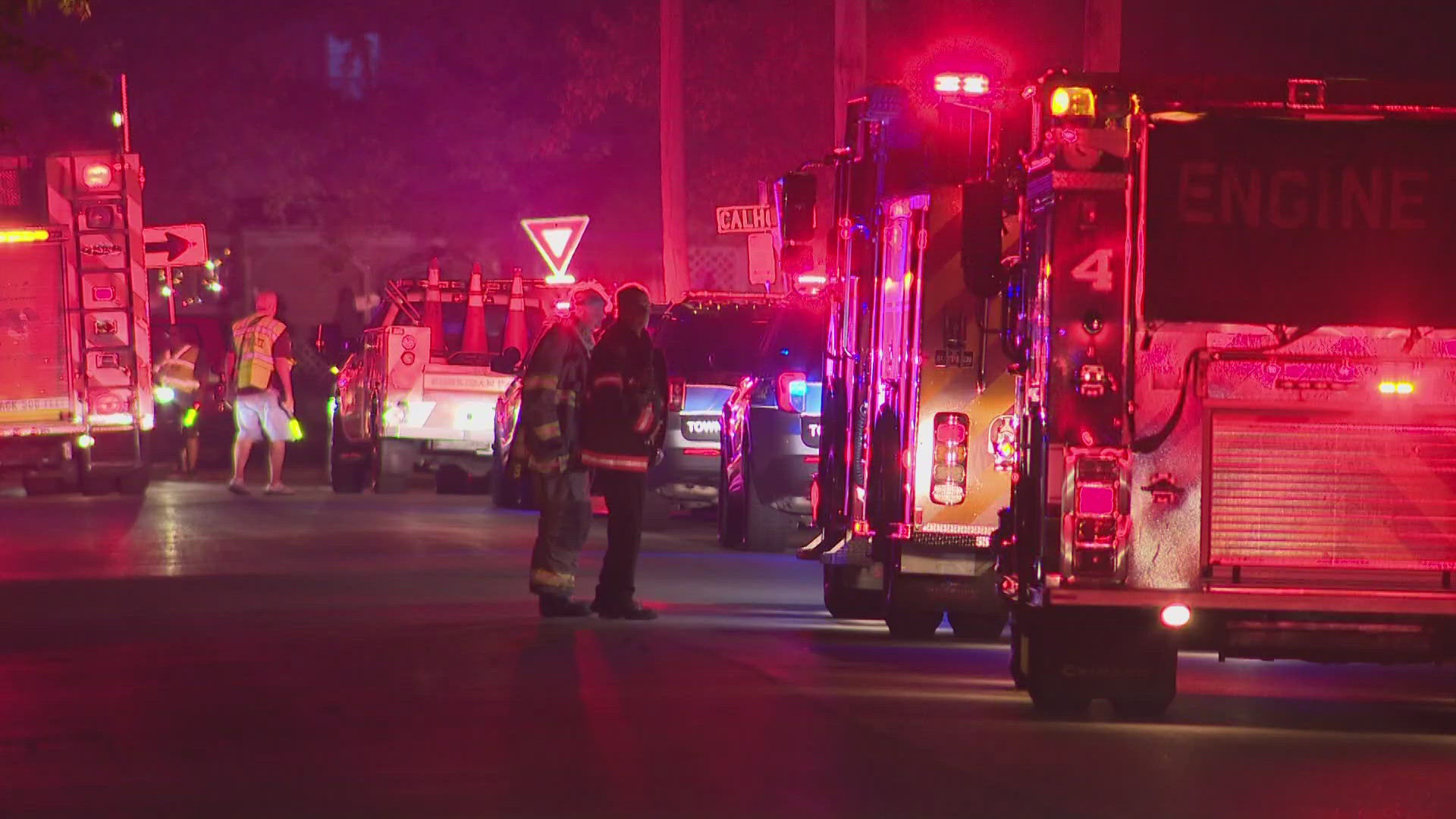 Fire crews respond to fire in the Town of Tonawanda | wgrz.com