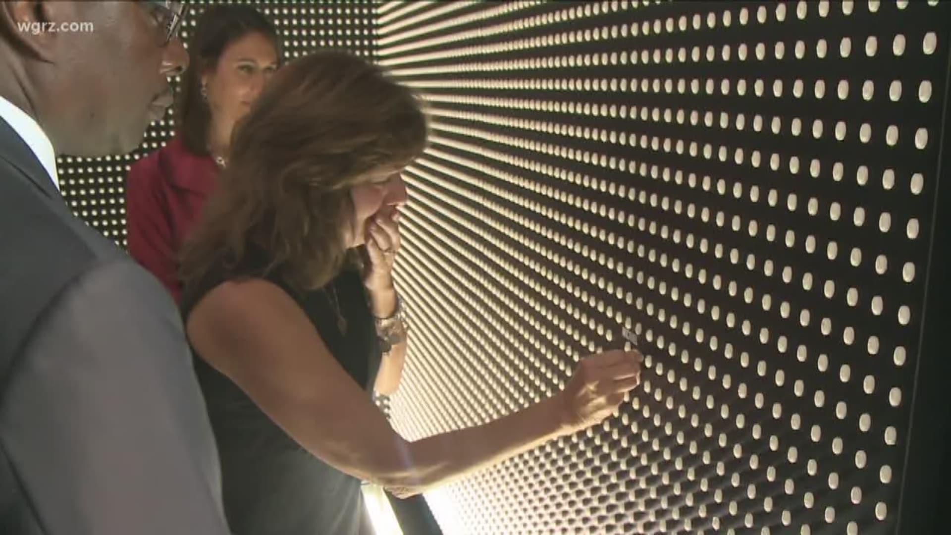 Memorial honoring opioid overdose victims open at Canalside | wgrz.com