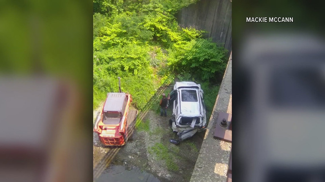 Vehicle plunges off New York State Thruway near Angola | wgrz.com