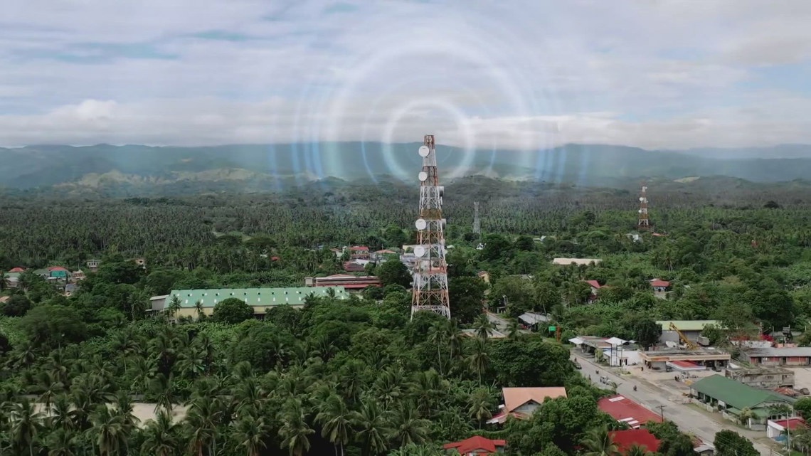 New cell tower aims to improve service in East Amherst | wgrz.com