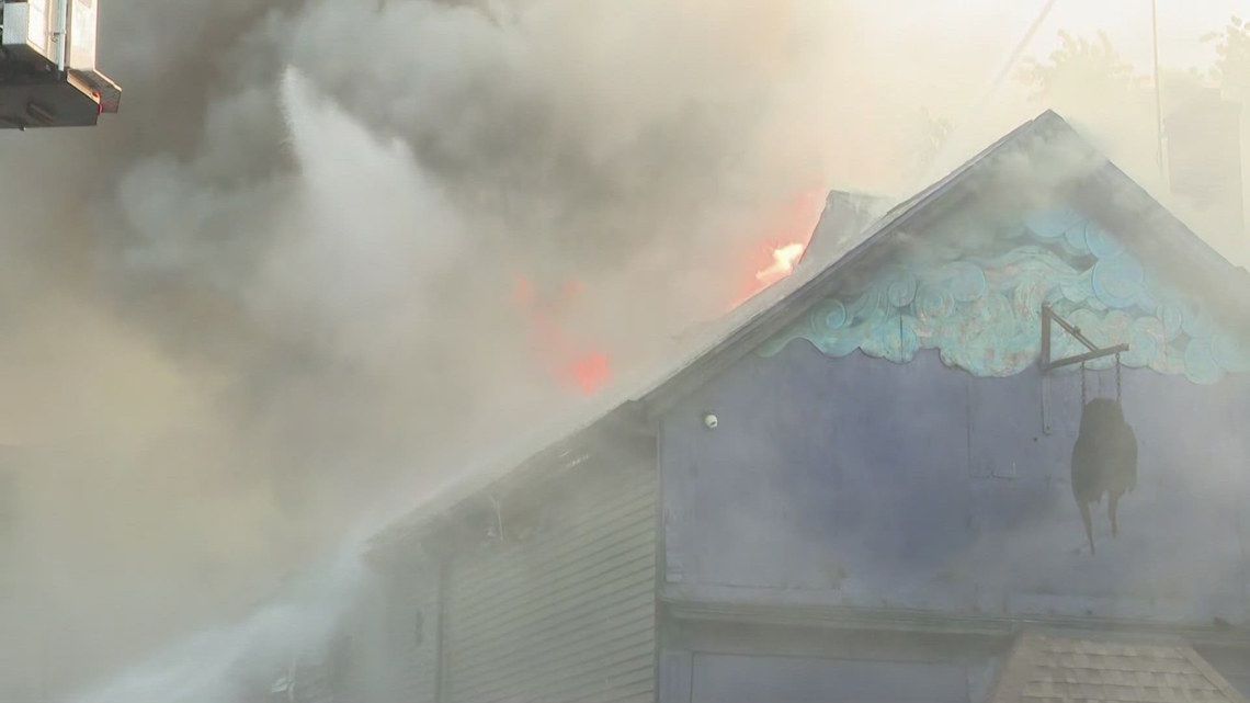 Breaking News: Allen St. bar on fire in City of Buffalo | wgrz.com