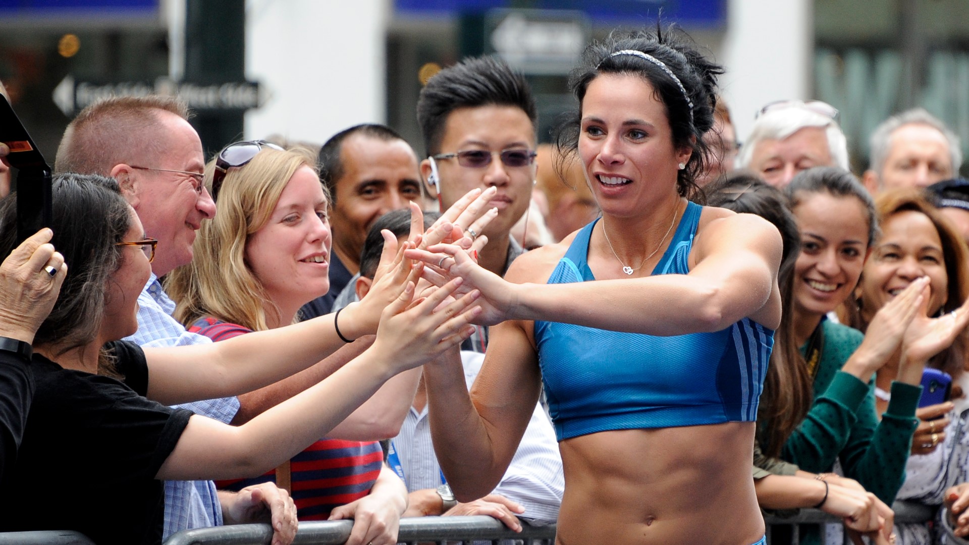 WNY Olympian Jenn Suhr announces retirement | wgrz.com