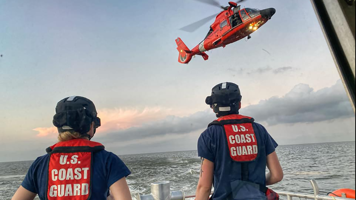 Coast Guard chopper faced dangerous conditions in attempted rescue ...